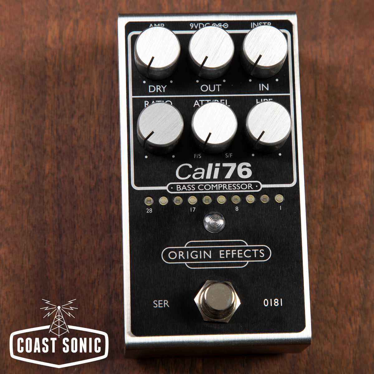 Origin Effects Cali76 Bass Compressor Black – Coast Sonic