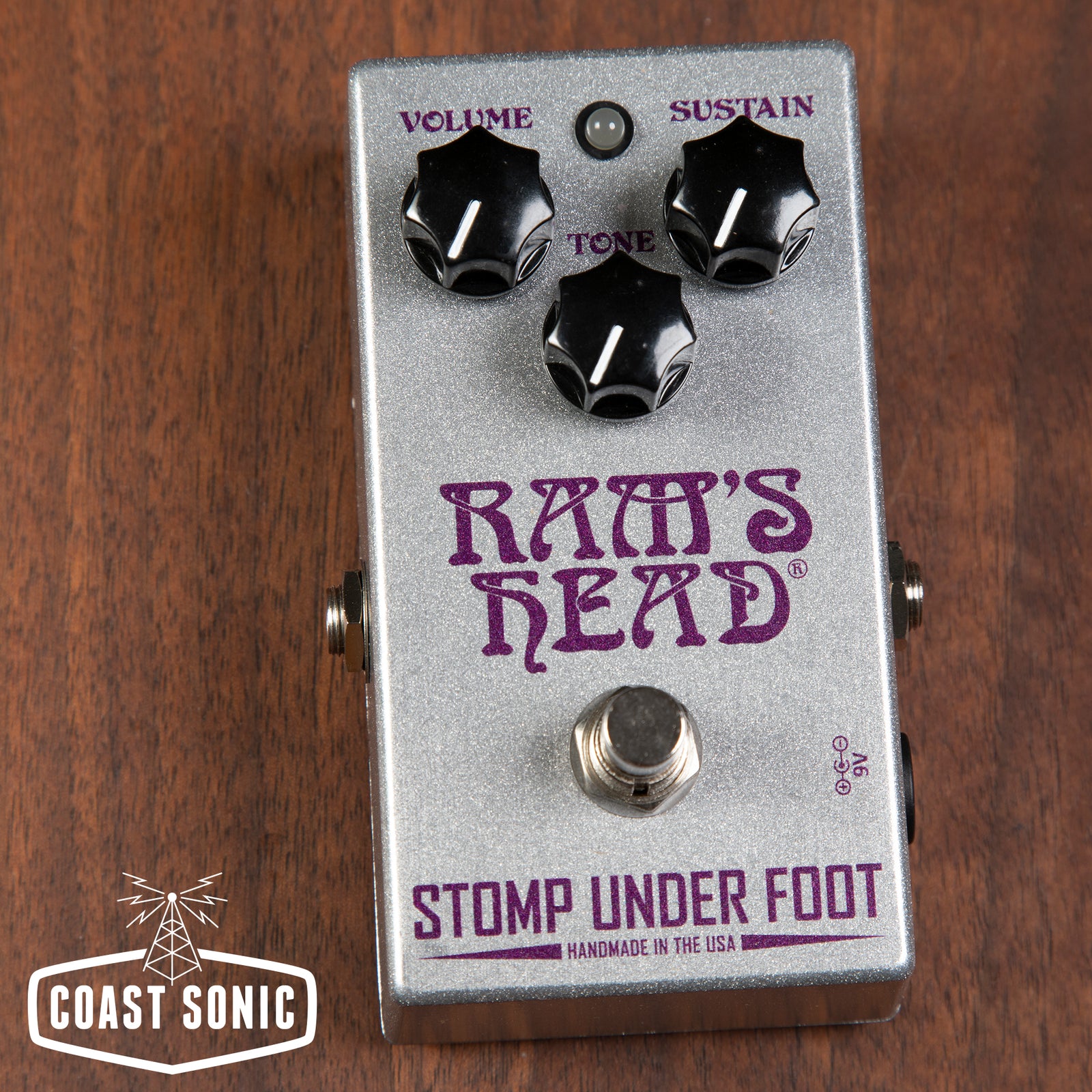 Stomp Under Foot Effects Pedals – Coast Sonic