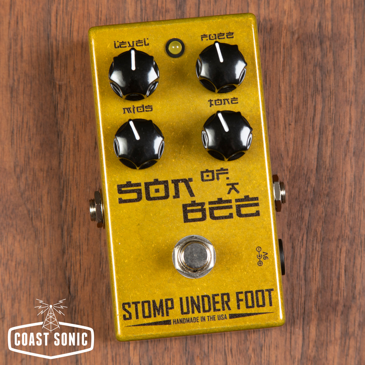 Stomp Under Foot Effects Pedals – Coast Sonic